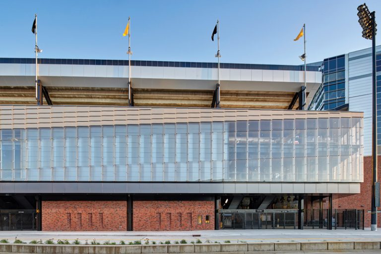 Bendheim-glass-rainscreen-KinnickStadium-(3) - Construction Specifier